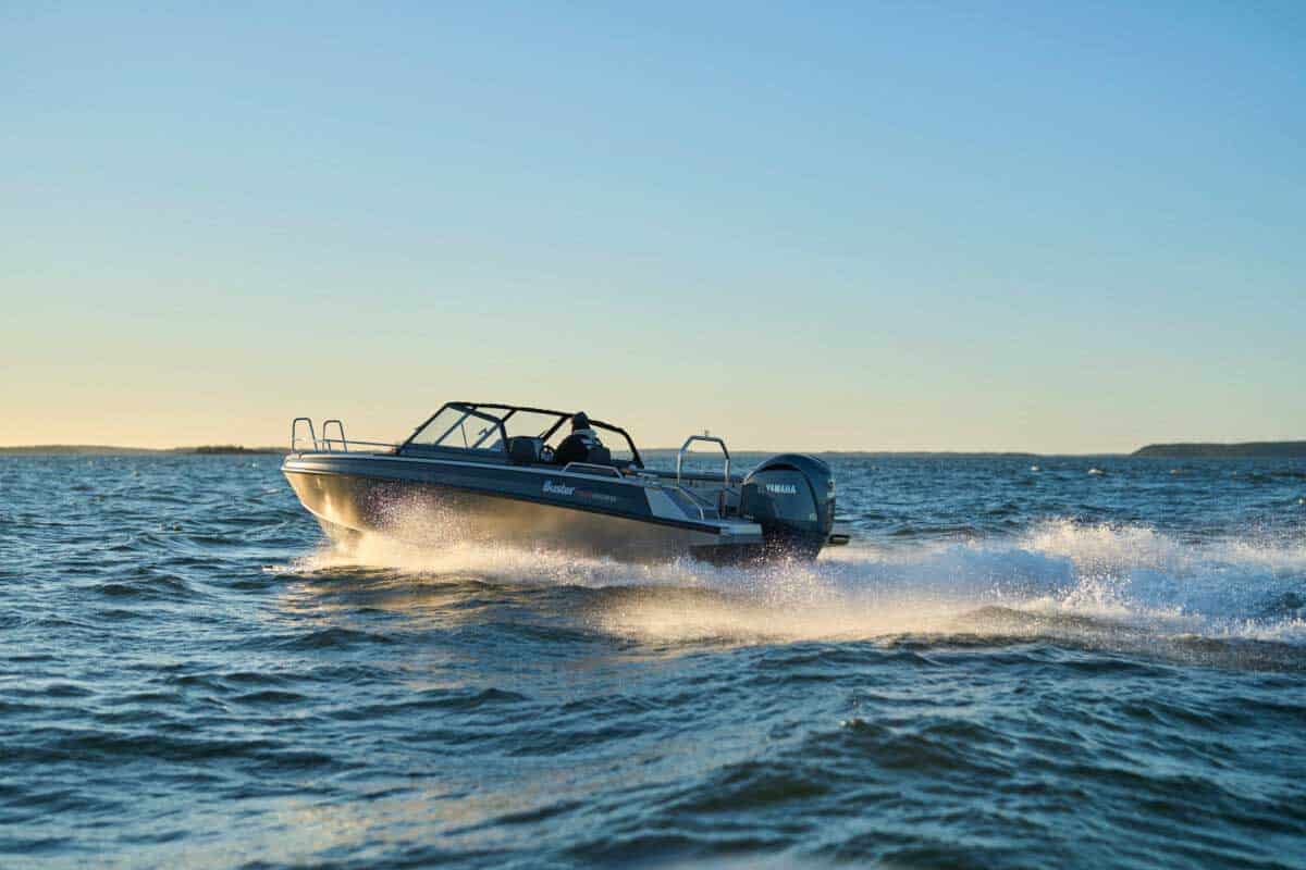 Buster SuperMagnum - Grimstad Bådsenter